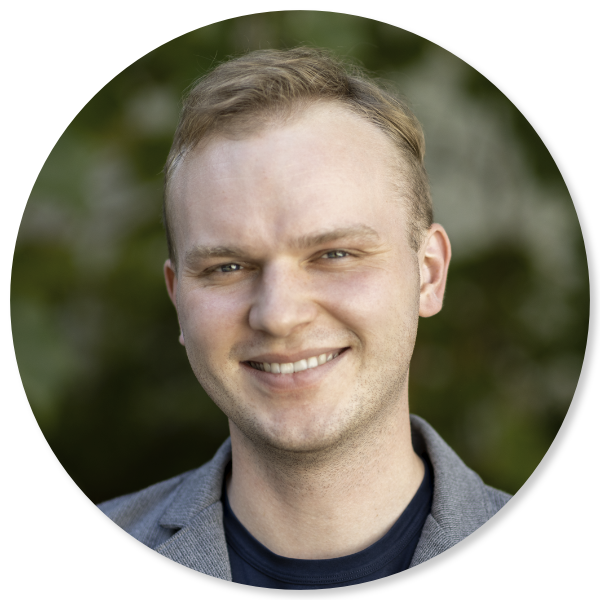 Kontakt - René Repasi